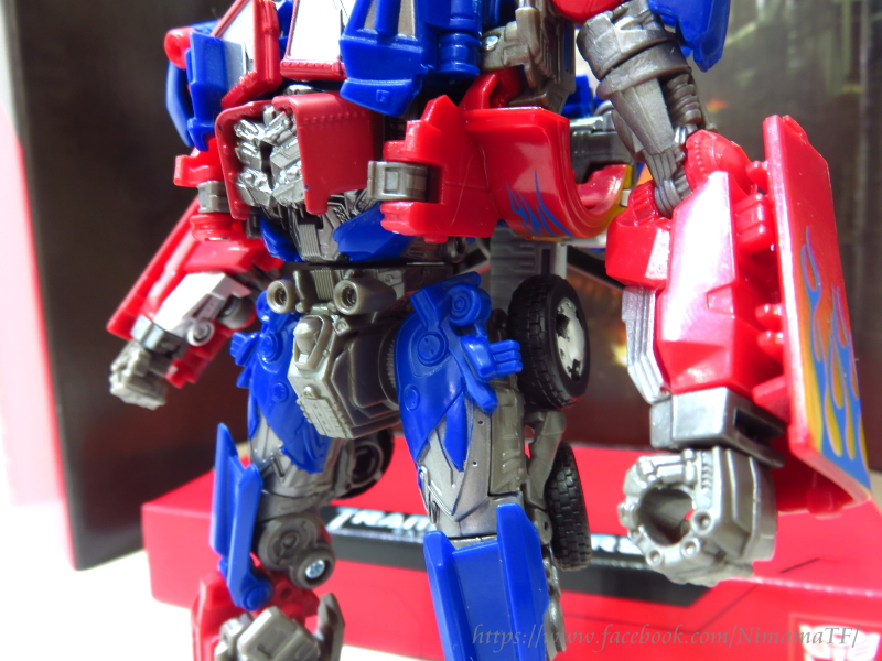 [達人專欄] 「開箱」變形金剛 Studio Series 電影 SS-44 貨櫃飛翼 Optimus Prime 柯博文 - aiex888 ...