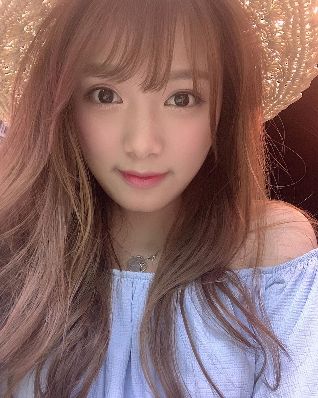 Mandy Yau, 邱晴 - 娛樂台 - 香港高登討論區