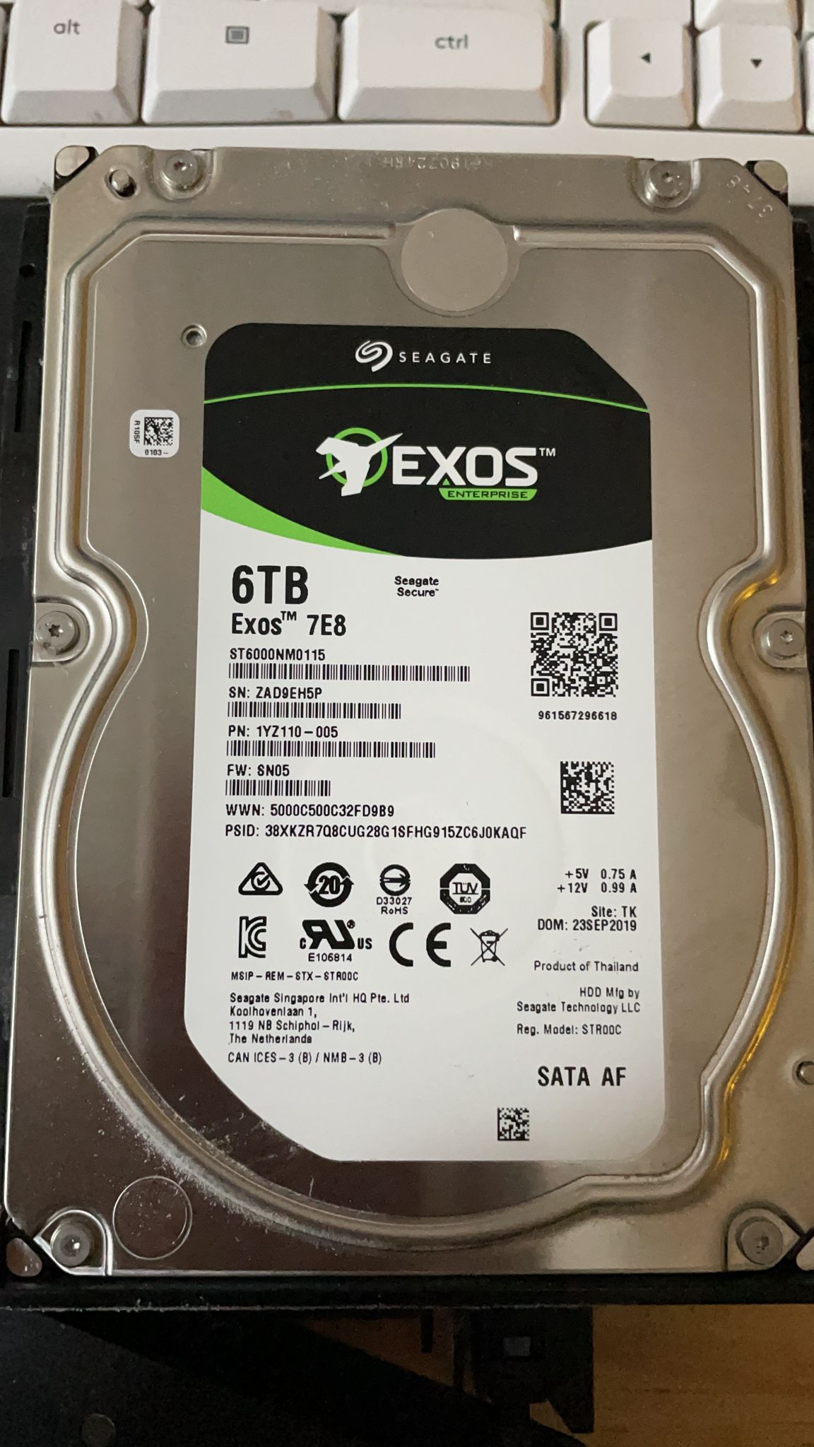 [DAS] ORICO 4 Bay Enclosure + Seagate EXOS 7E8 6TB x 4, Seagate Hub 8T ...