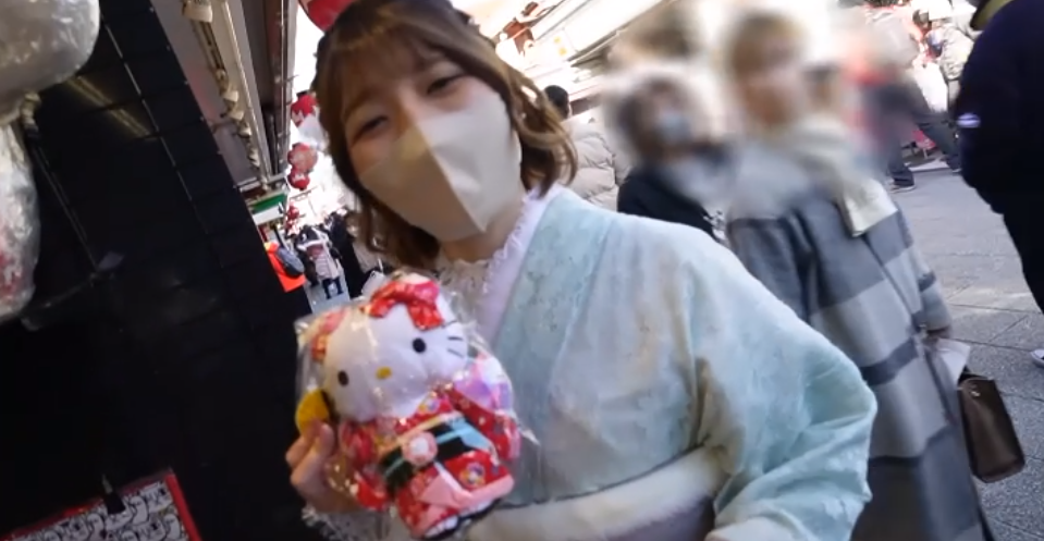 FC2PPV-3215955 初顔出し撮影僕が通っている青山の - 成人台 - 香港高登討論區